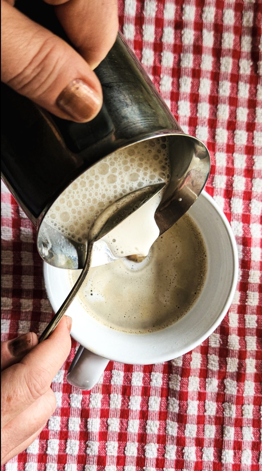 Easy Homemade Cappuccino Recipe Without a Machine